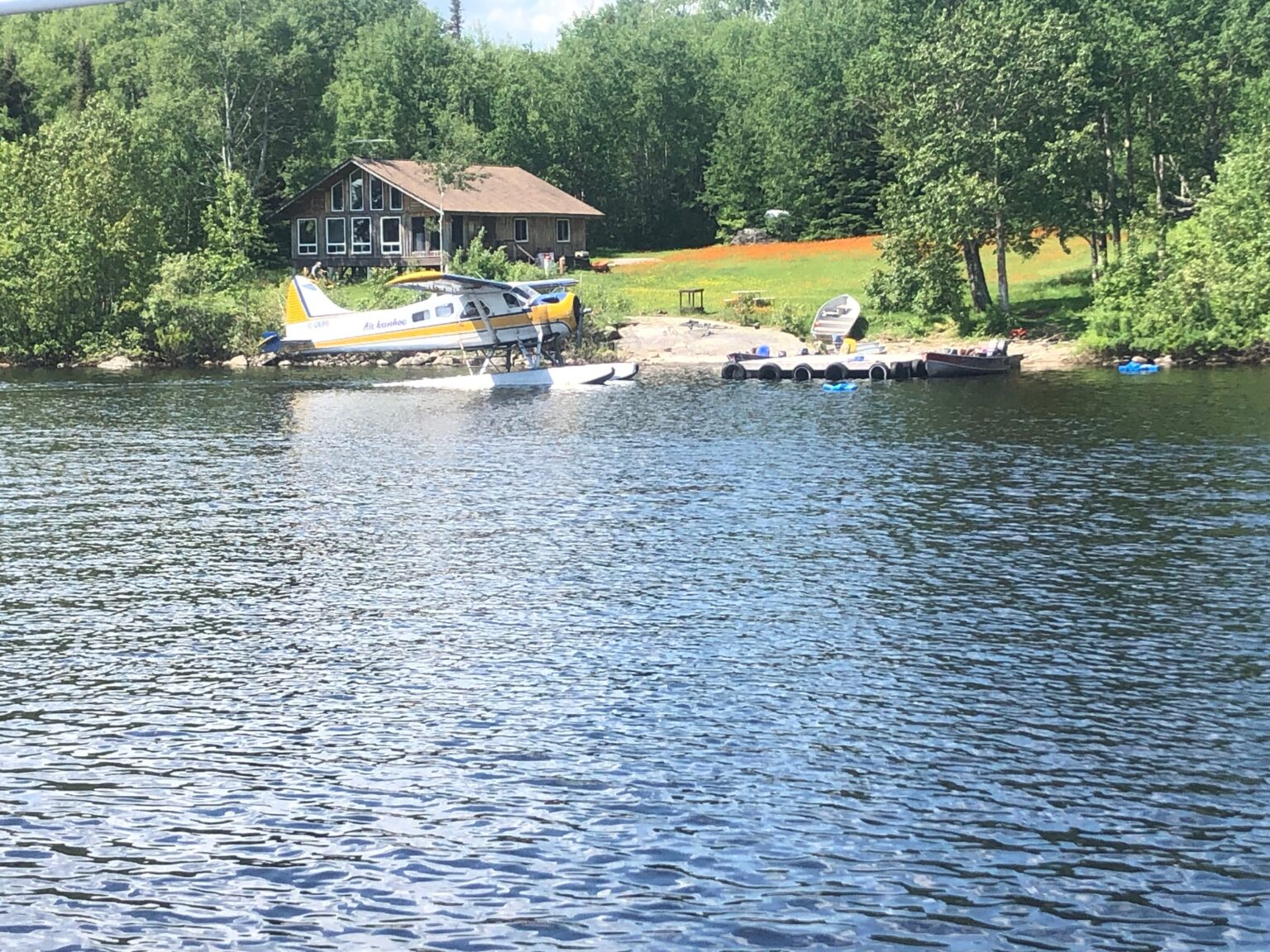 Accommodations | Prices, Details, Lodge, Cottages | Air Ivanhoe